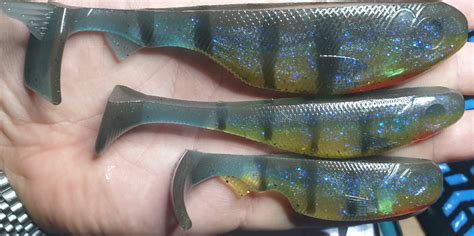 Still Working On Having Consistent Lines But I Sort Of Tried A Bit Of Everything I Know To Try