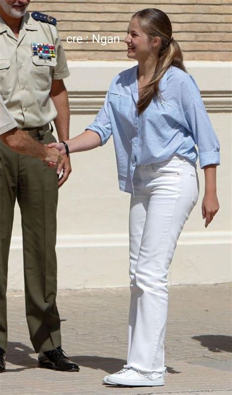 Ghim Trên 다연 Trong 2024