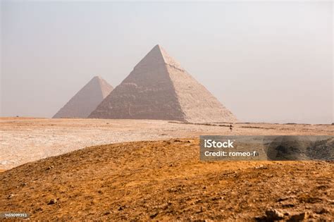Piramida Mesir Giza Yang Terkenal Lanskap Di Mesir Piramida Di Padang