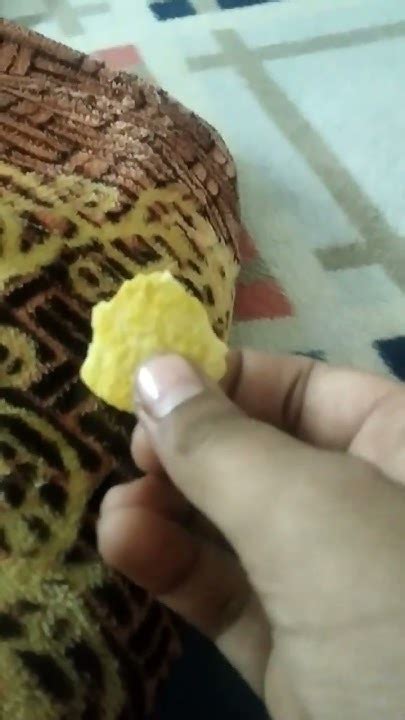 Eating Pringils Youtube