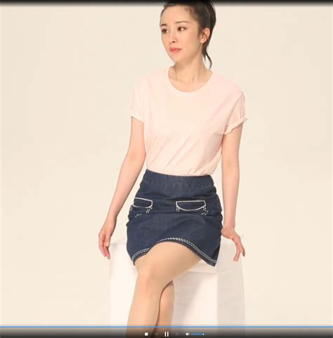 Star星图 On Twitter 216 杨幂丝袜美腿广告花絮78v 链接：ldpifmb9mb Az1svf4xgl Twitter