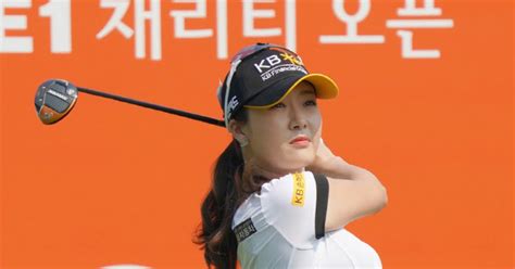 포토 오지현 강력한 티샷