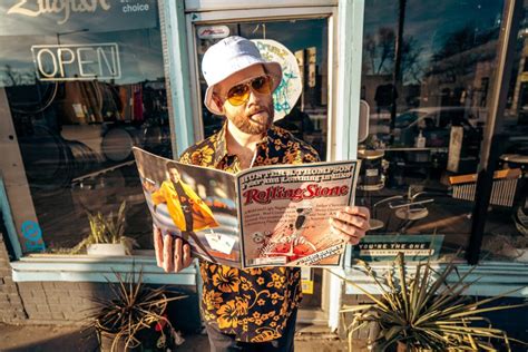 Gonzo Journalism Examples That Redefine Storytelling