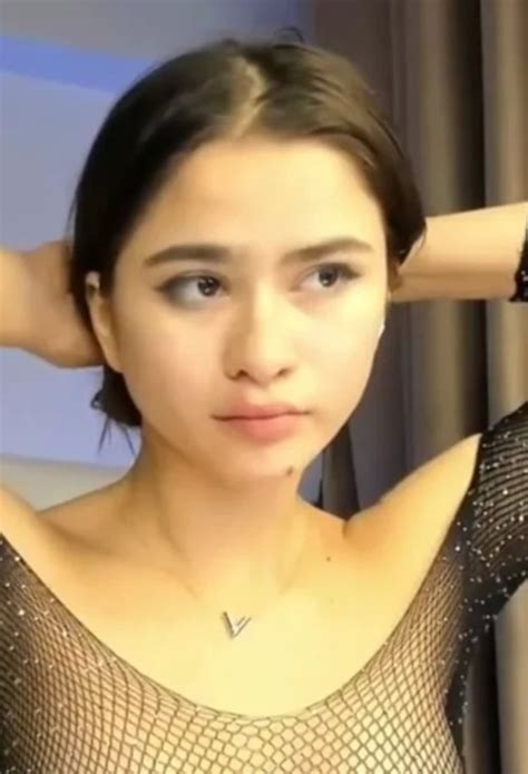 Stripchat Model S Name Please Tell Me Replies NameThatPorn
