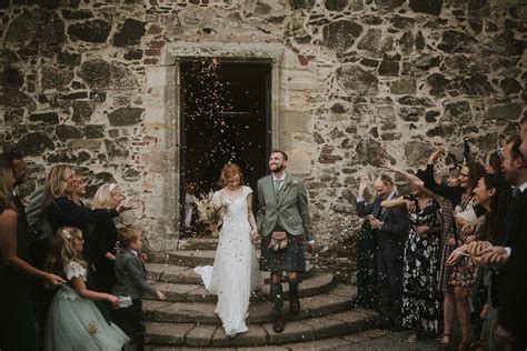 My 9 Step Guide To Wedding Confetti Bernadeta Kupiec Photography
