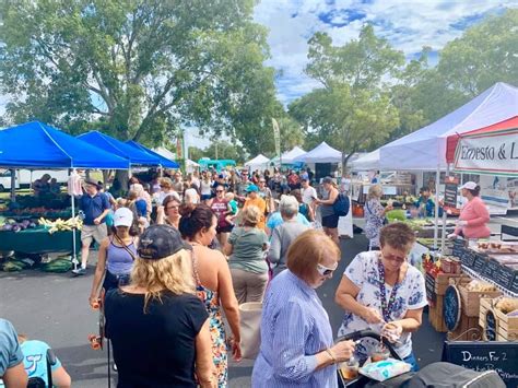 Lakes Park Farmers Market