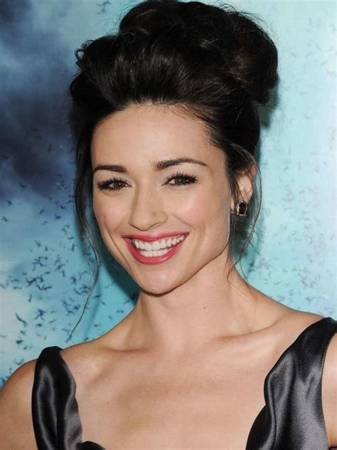 Crystal Reed Hair Styles Her Hair