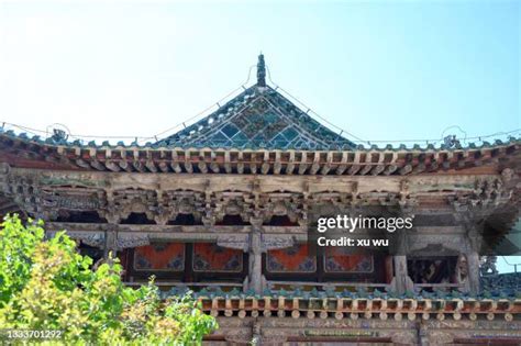 Eave Detail Photos And Premium High Res Pictures Getty Images