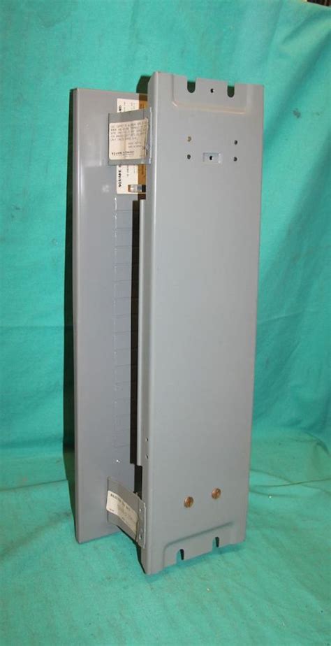 Square D Nq0 303 Panelboard Interior Class Ctl 30 Circuit Poles 225amp 33309 New