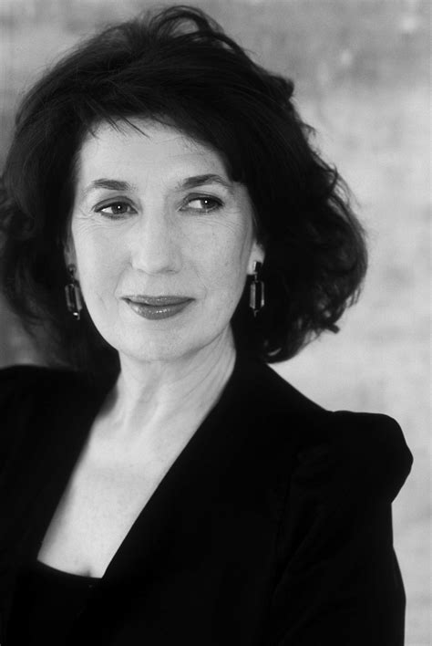 Molly Mackenzies Instagram Twitter And Facebook On Idcrawl