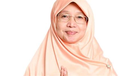 Salmiah Rambe Inisiasi Gerakan Sma Senang Membaca Dan Menghapal Al Quran Tribunjabarid