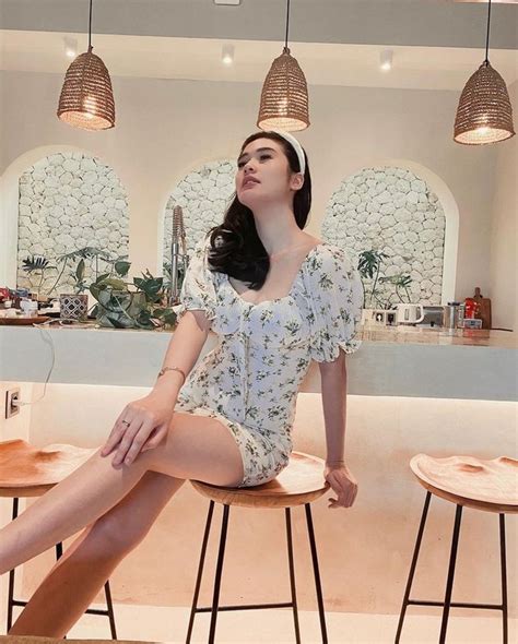 7 Portraits Of Stevi Agnecya Former Wife Of Samuel Rizal Already Has