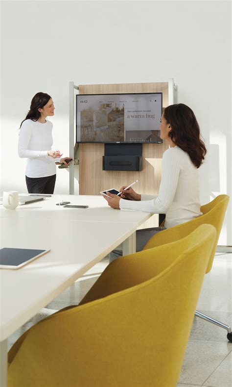 Collaborative Spaces Furniture For Office Collaboration Global