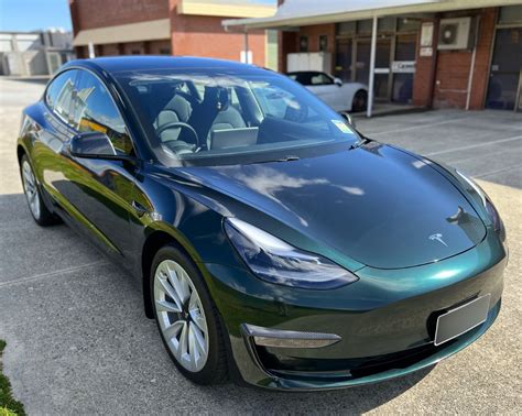 Tesla Model 3 Kpmf Green Black Iridescent Vinyl Wrapz Perths