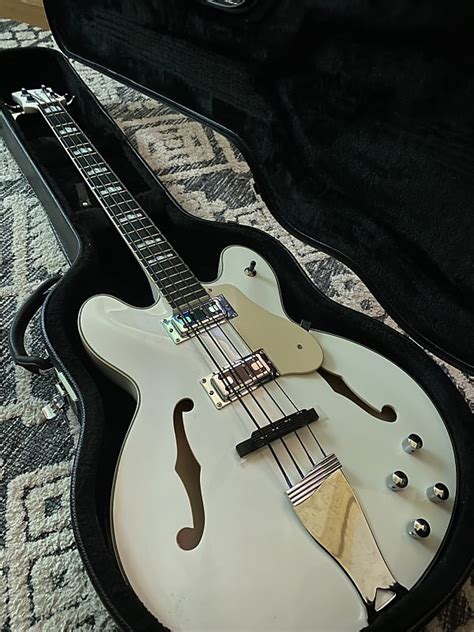 Chowny Chb 1 White Reverb