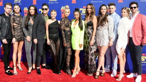 Heres Who You Can Expect To See Back On Season 9 Of Vanderpump Rules