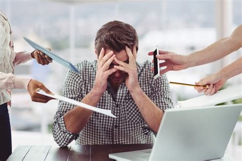 7 Common Types of Business Risks (and How to Mitigate Them)