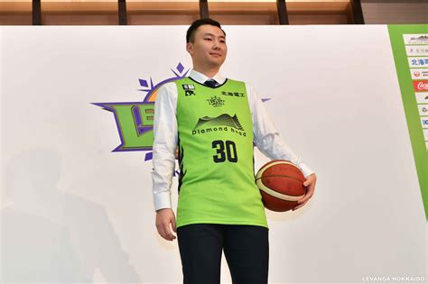 30 富永啓生選手 入団会見実施のご報告 レバンガ北海道