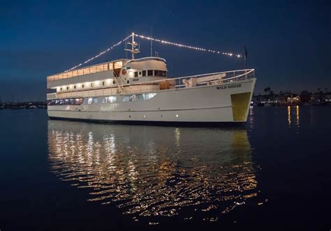 Newport Harbor Boat Cruise