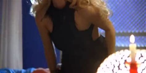 Search Celebrity Hd Sara Cosmi Fallo 2003