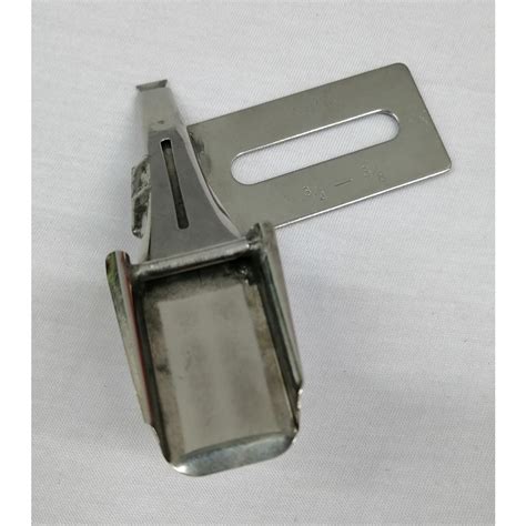 Belt Loop Folder Edges Overlapping For Industrial Two Needle Sewing Belt Loop Folder Edges Overlapping For Industrial Two Needle Sewing