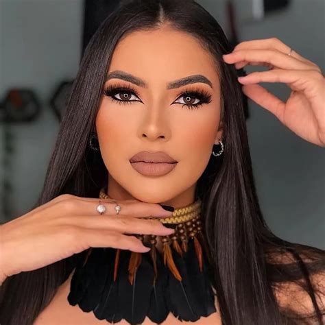 Dienesmara Que Tal Aprender A Fazer Esse Carimbo De Bandeirinha Para Arrasar Nas Maquiagens