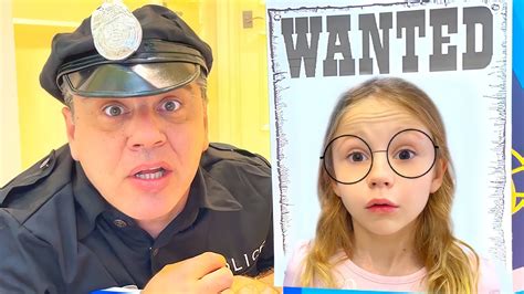 Nastya Learns To Travel And Behave Correctly At The Airport Youtube