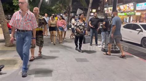 Police Round Up And Arrest 20 Foreign Prostitutes In Sin City Pattaya