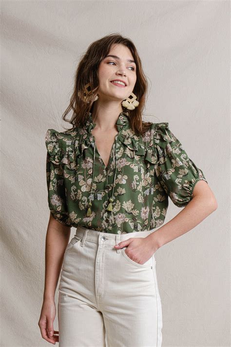 Carol Top In Green Pepaya
