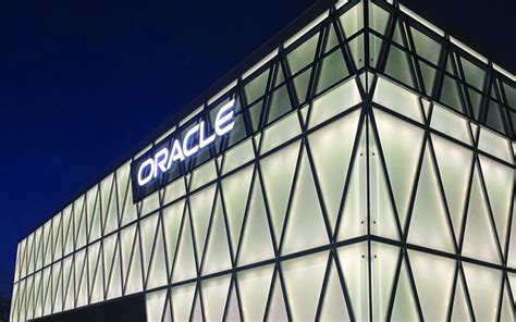 Top 7 Reasons For Migrate From Oracle Commerce Cloud Elogic