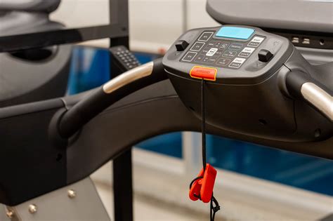 안산상가인테리어 피티샵 캐쥬얼한 분위기의 활기찬 컨셉으로 연출