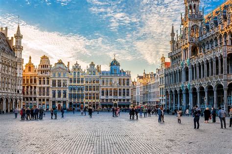 벨기에 여행 전에 꼭 알아둘 정보 Go Guides