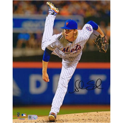 Autographed New York Mets Noah Syndergaard Fanatics Authentic 8 X 10