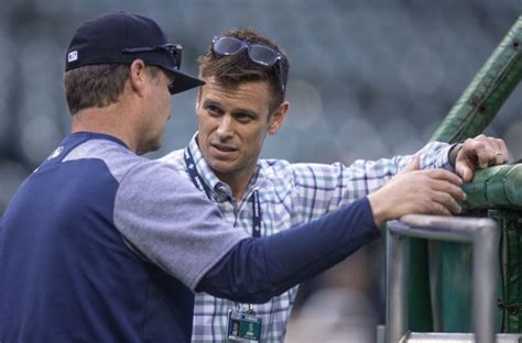 Seattle Mariners Reportedly Lay Off 10 Scouts But It Could Be Six Scouts