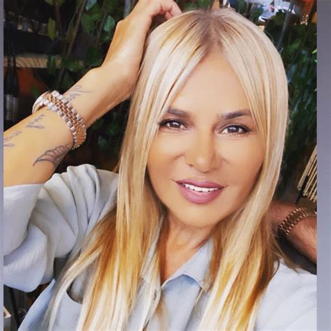 חגית אקב יועצת נדל״ן Rishon Le Zion