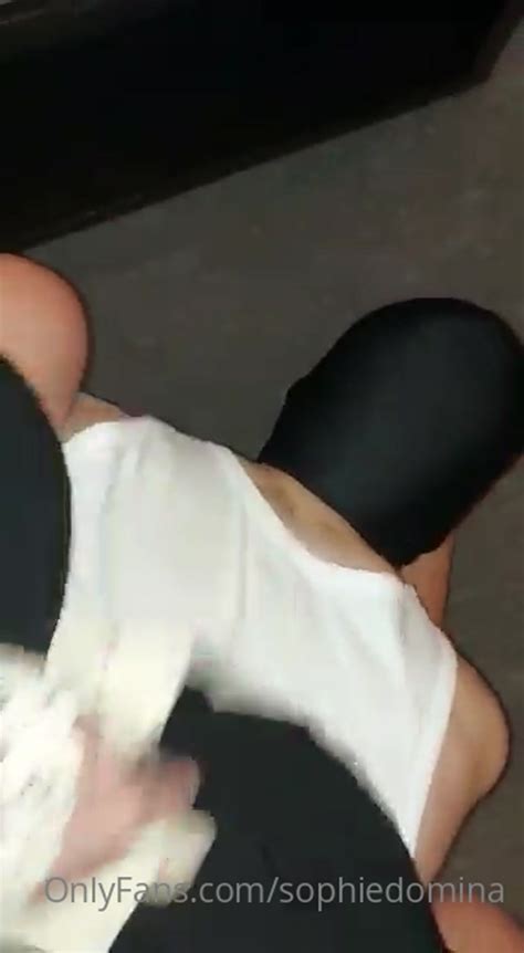 Sophiedomina Porno Videos Hub Part 4