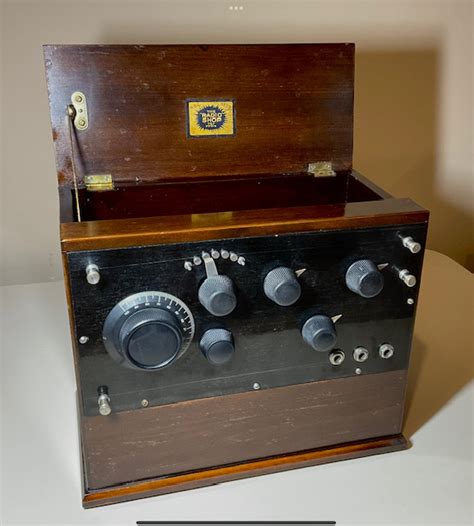 All Sold Very Nice Set Of Early 1920s Am Radios With Tubes Books And