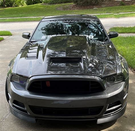 2013 2014 Ford Mustang 2dr Terminator Carbon Fiber Hood By Vis Racing