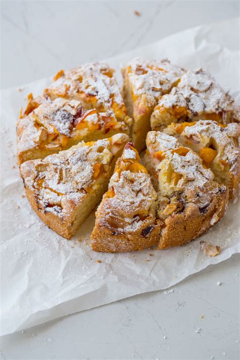Proste Ciasto Biszkoptowe Z JabŁkami I Brzoskwiniami Blog Kulinarny Dare To Cook