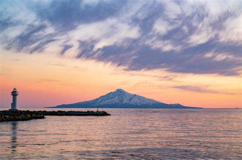 1200 Gunung Rishiri Foto Stok Potret And Gambar Bebas Royalti Istock