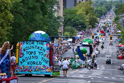 Pioneer Day Photos From Utahs Days Of 47 Parade