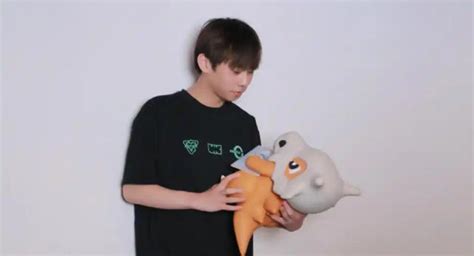 Lol：tes 刘青松确定被斩，三个辅助前来试训，jdg战队上单三选一