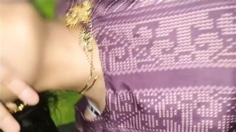 Gadis Desa India Pertama Kali Ngentot Memek Sempit Istrinya Yang Baru Nikah Gadis Desa Setempat