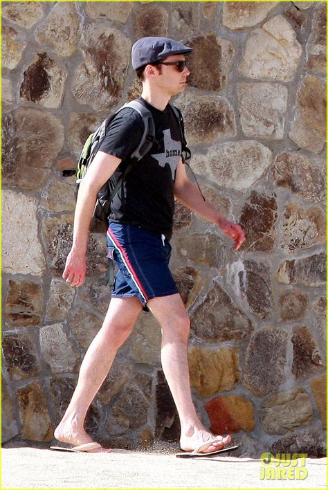 Jim Parsons Cabo Trip With Boyfriend Todd Spiewak Photo