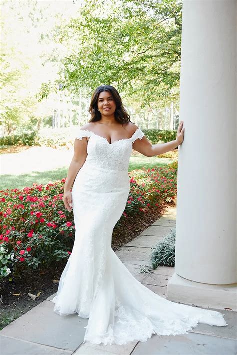 Essense Of Australia Plus Size D3812 Couture Bridal Of Maryland