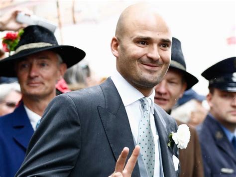 Single Princes And Princesses Business Insider