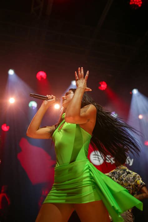 Dua Lipa Heats Up Cannes Lions With ‘hot And Sweaty Concert