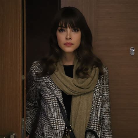 جایزه بهترین بازیگر زن ترکیه ای سال در فستیوال فیلم ازمیر دنیز بایسال