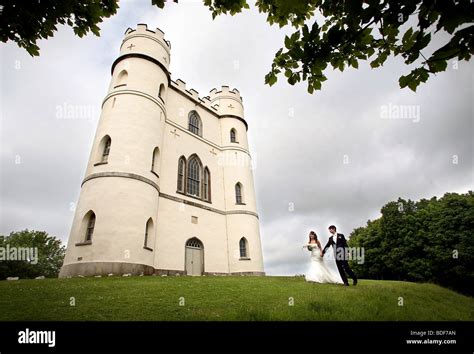 Picture By Mark Passmore 02062007 A Happy Couple Take A Walk Past The Haldon Belvedere After