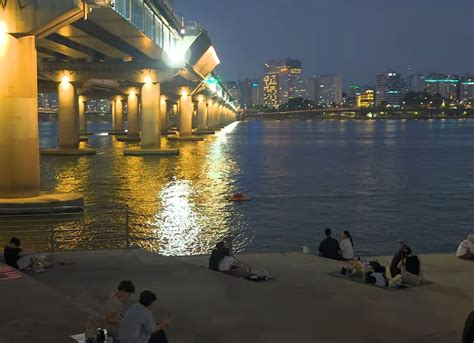 Seouls Best Kept Secret Unwinding And Exploring Yeouido Hangang Park Like A Local